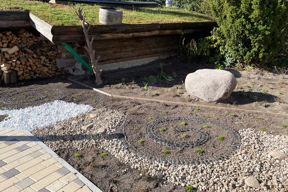 Der neue Saunagarten ist fertig